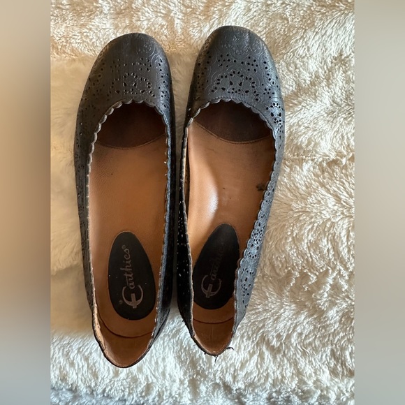 Earthies | Shoes | Earthies Flats | Poshmark